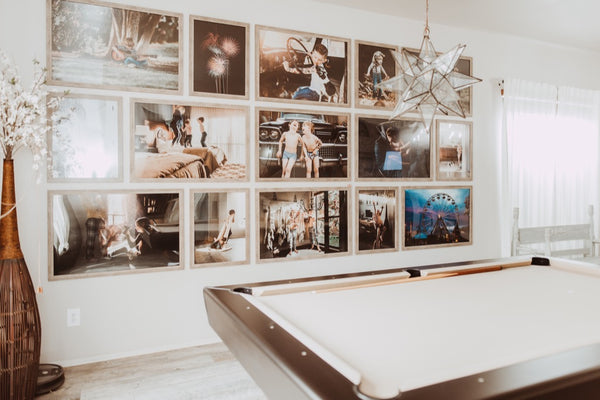 How to Make a Photo Gallery Wall in Your Home - Pretty Presets for ...